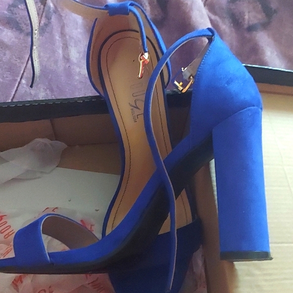 Rouge! | Shoes | Twopiece Block Heel Sandals | Poshmark